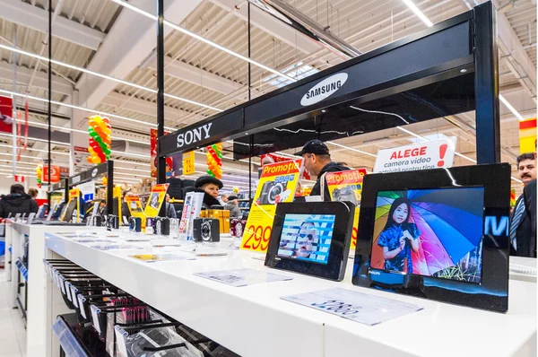 Carrefour Stock Photos, Royalty Free Carrefour Images | Depositphotos®