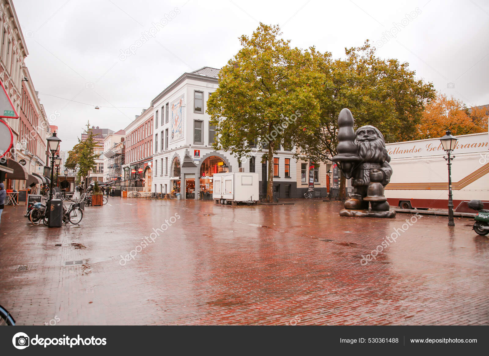 Rotterdam Oktober 2021 Der Weihnachtsmann Volksmund Als Knopfzwerg ...