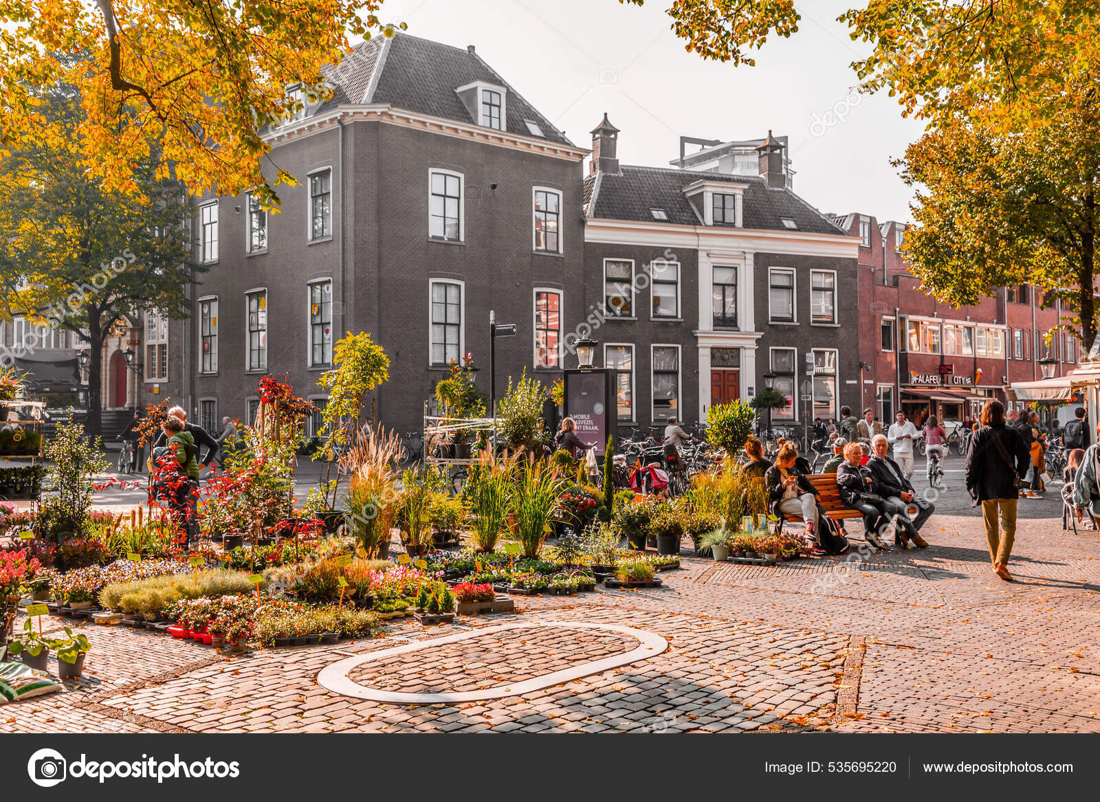 Utrecht Octubre 2021 Mercado Semanal Flores Janskerkhof Janskerkhof ...