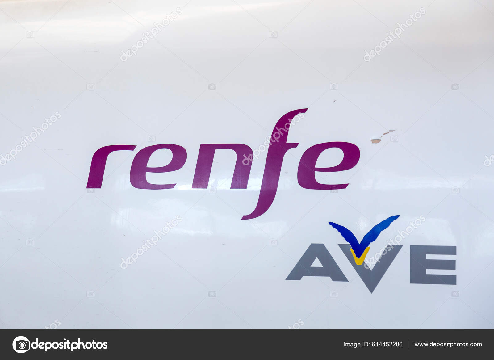 Zaragoza Spain Feb 2022 Renfe Logo High Speed Train Renfe – Stock ...