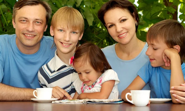 Middle class family Stock Photos, Royalty Free Middle class family ...