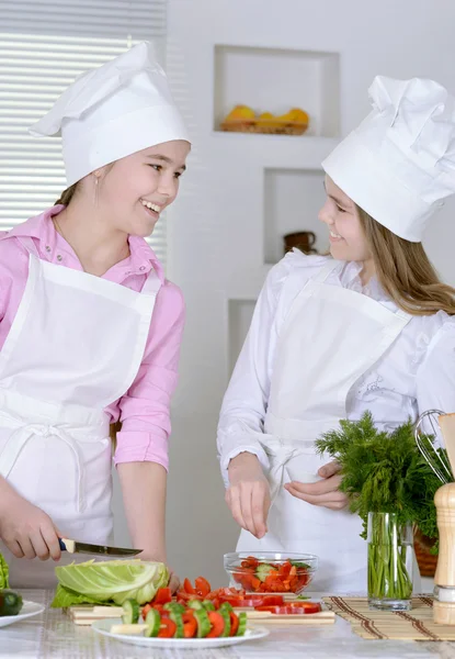 Teenagers cooking Stock Photos, Royalty Free Teenagers cooking Images ...