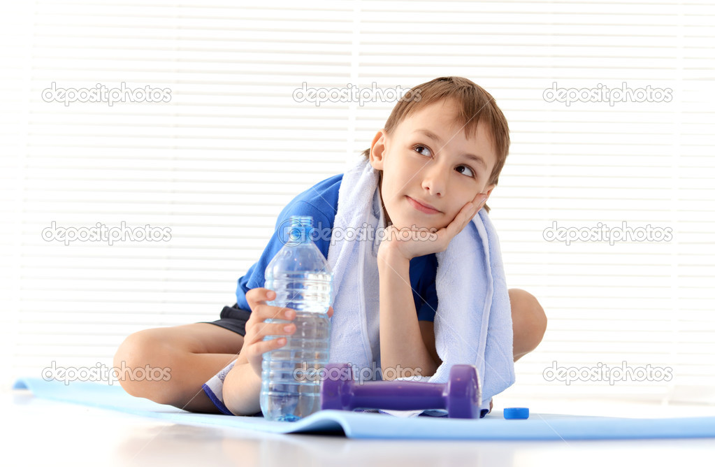 Athletic young boy — Stock Photo © aletia #32389309