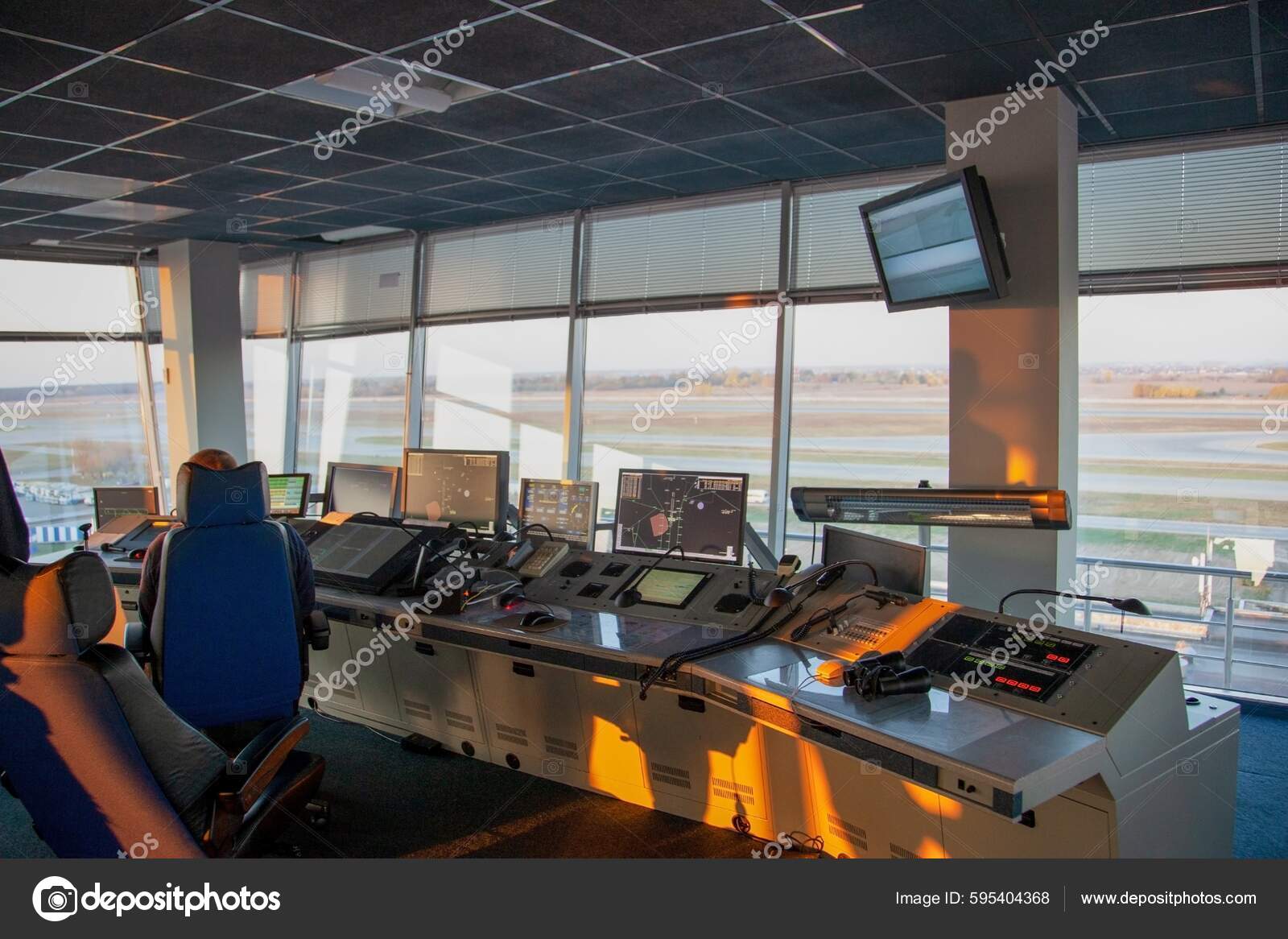 Workplace Flight Dispatcher Airport Flight Control Tower Aviation ...