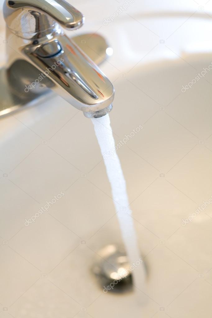Grifo de agua: fotografía de stock © Devon #35691527 | Depositphotos