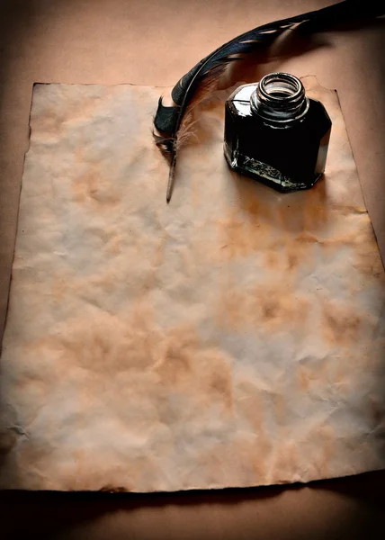 Feather ink pen Stock Photos, Royalty Free Feather ink pen Images ...