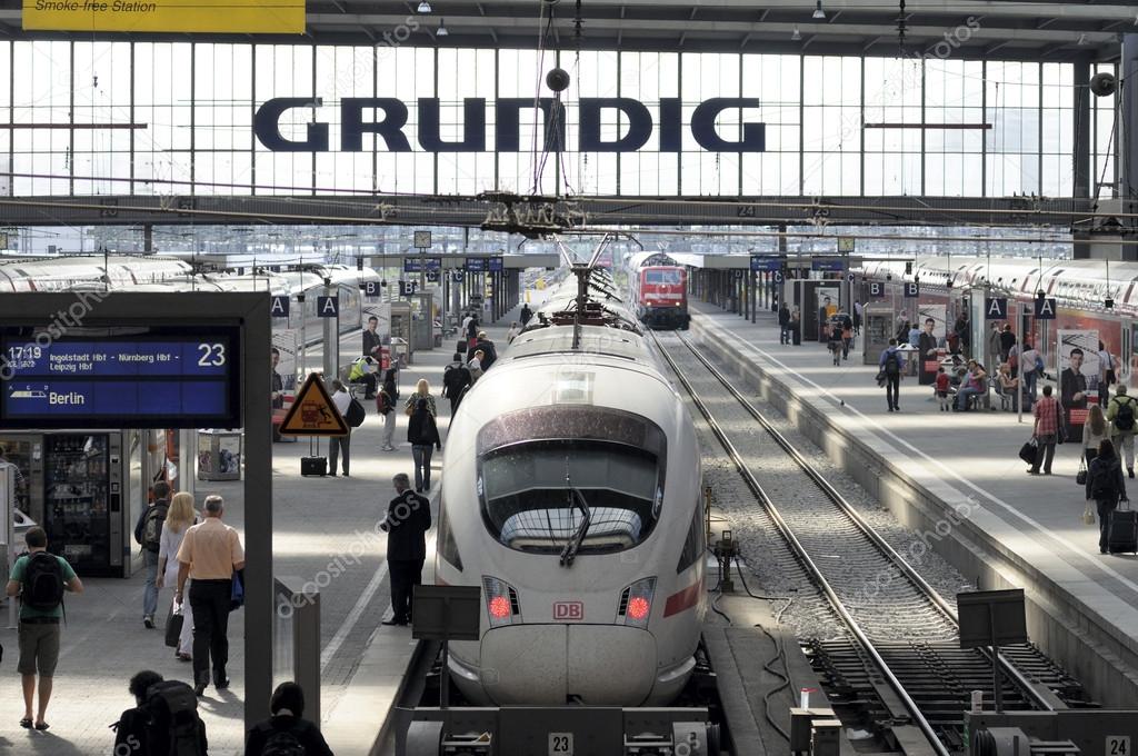 Munich main train station - view from above – Stock Editorial Photo ...