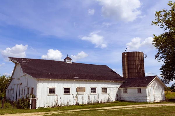 Barn with silo Stock Photos, Royalty Free Barn with silo Images ...