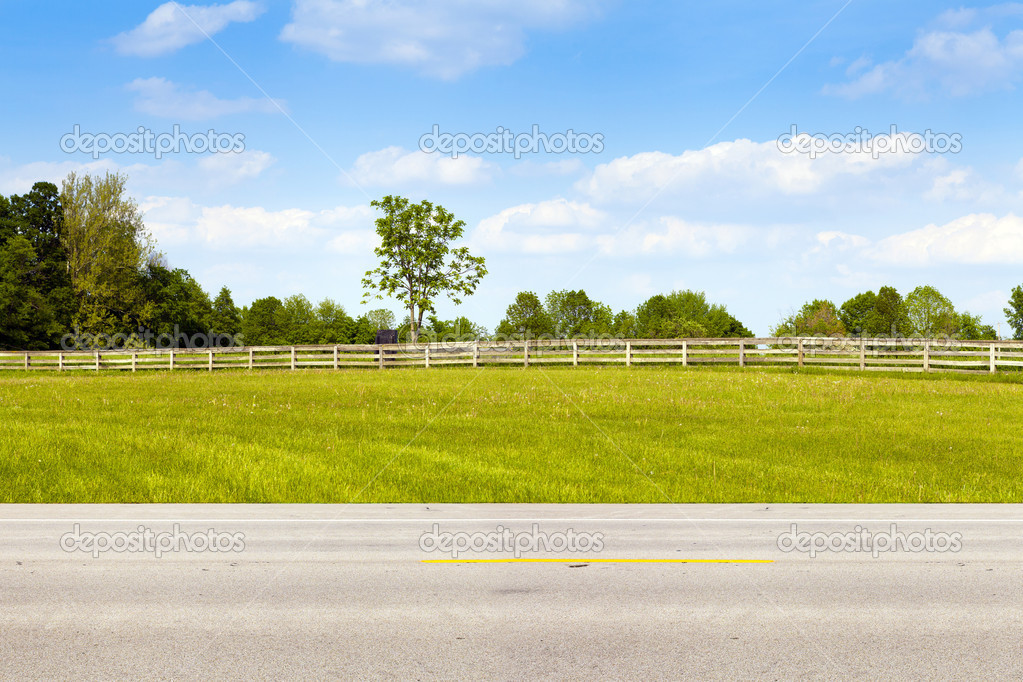 американский вид сбоку проселочной дороги — Стоковое фото © maxym #27209563