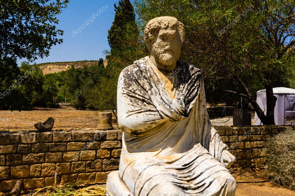 El pretorio, ruinas de la antigua era romana en Gortyna de la isla de ...