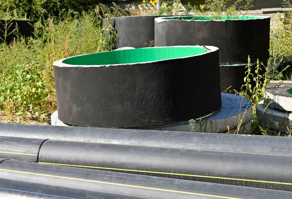 Installation of thermal insulation of pipelines Stock Photos, Royalty ...