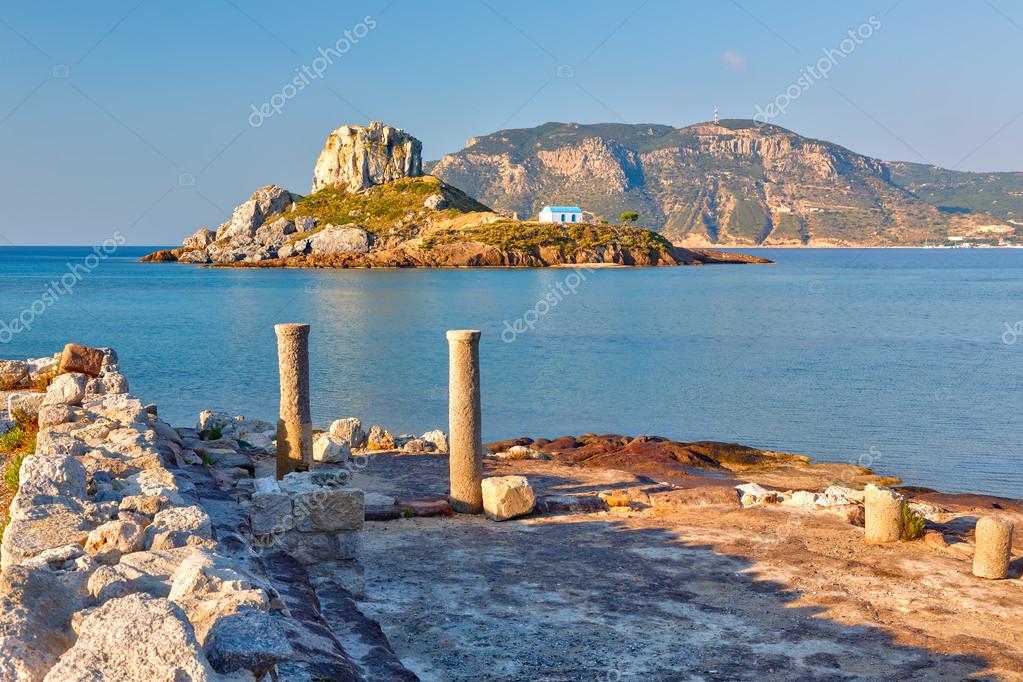 Ancient ruins on Kos, Greece — Stock Photo © sborisov #13124395