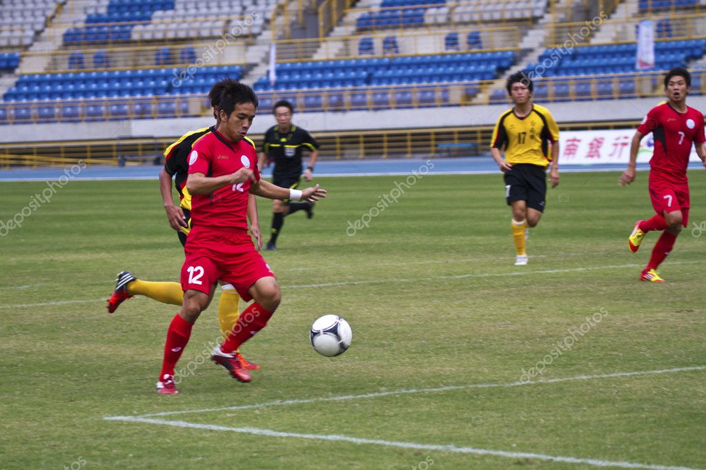 Football game — Stock Editorial Photo © photoncatcher63 #15458583