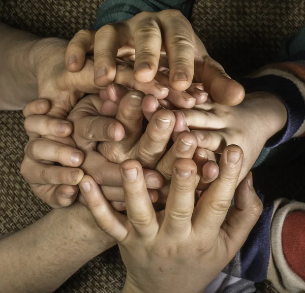 Helpende hand Stockfoto's, Rechtenvrije Helpende hand afbeeldingen ...