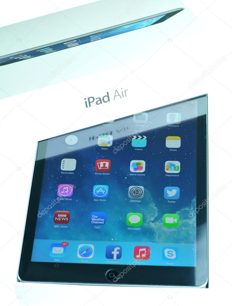White Ipad Air Box