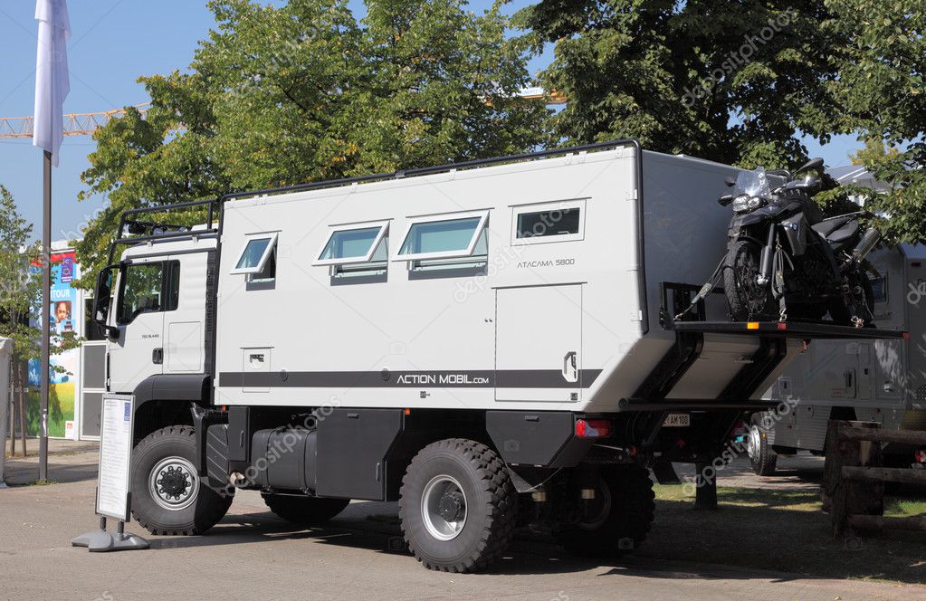 DUSSELDORF - SEPTEMBER 4: Action Mobil Atacama 5800 offroad camper at ...