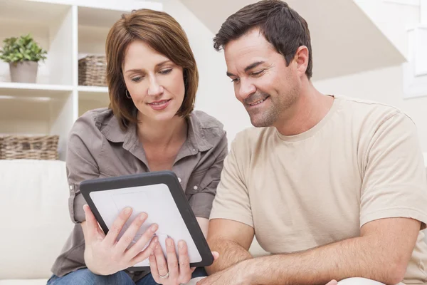 Woman using ipad Stock Photos, Royalty Free Woman using ipad Images ...