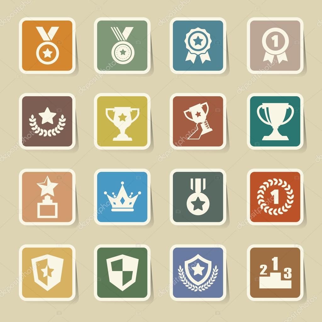 Trophy and awards icons set — Stock Vector © kanate #28191085