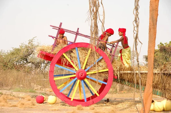 Indian village games Stock Photos, Royalty Free Indian village games ...