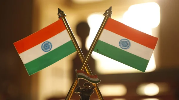 Swatantra veer savarkar watch the biopic of the freedom fighter fotos ...