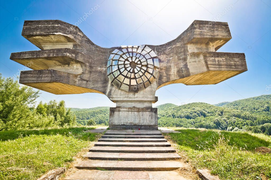 Podgaric, Croacia - 24 de junio de 2021: El Monumento a la Revolución ...