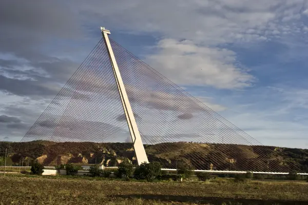 The cable-stayed bridge Talavera, a construction a dimension of 185 m ...