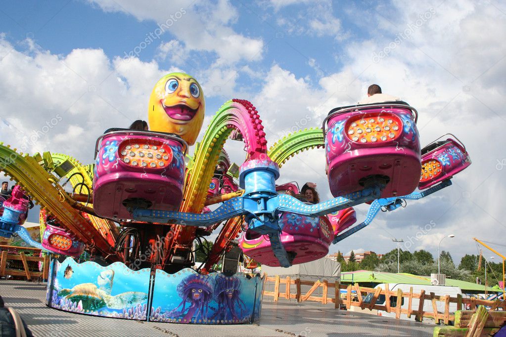 Attraction, fair attraction, park, — Stock Editorial Photo ...