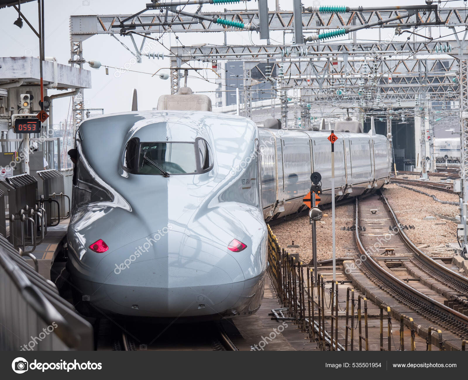 Japan Shinkansen Limited Express Train – Stock Editorial Photo ...
