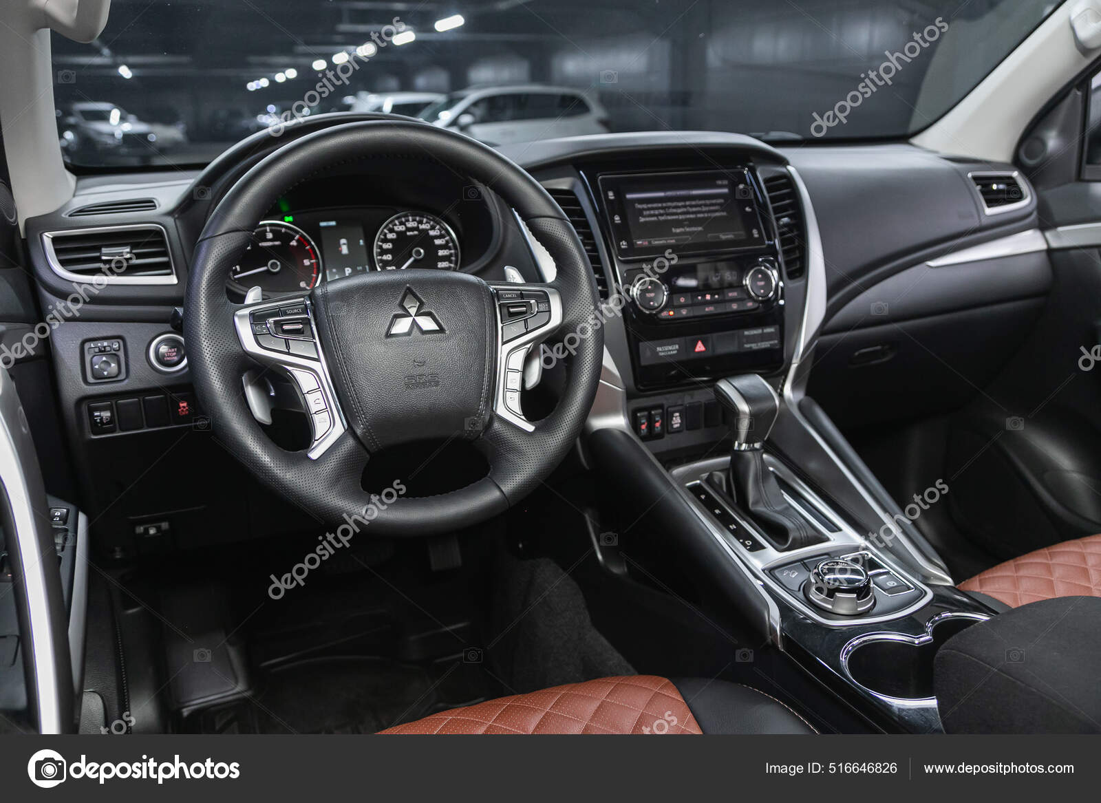 Pajero Interior