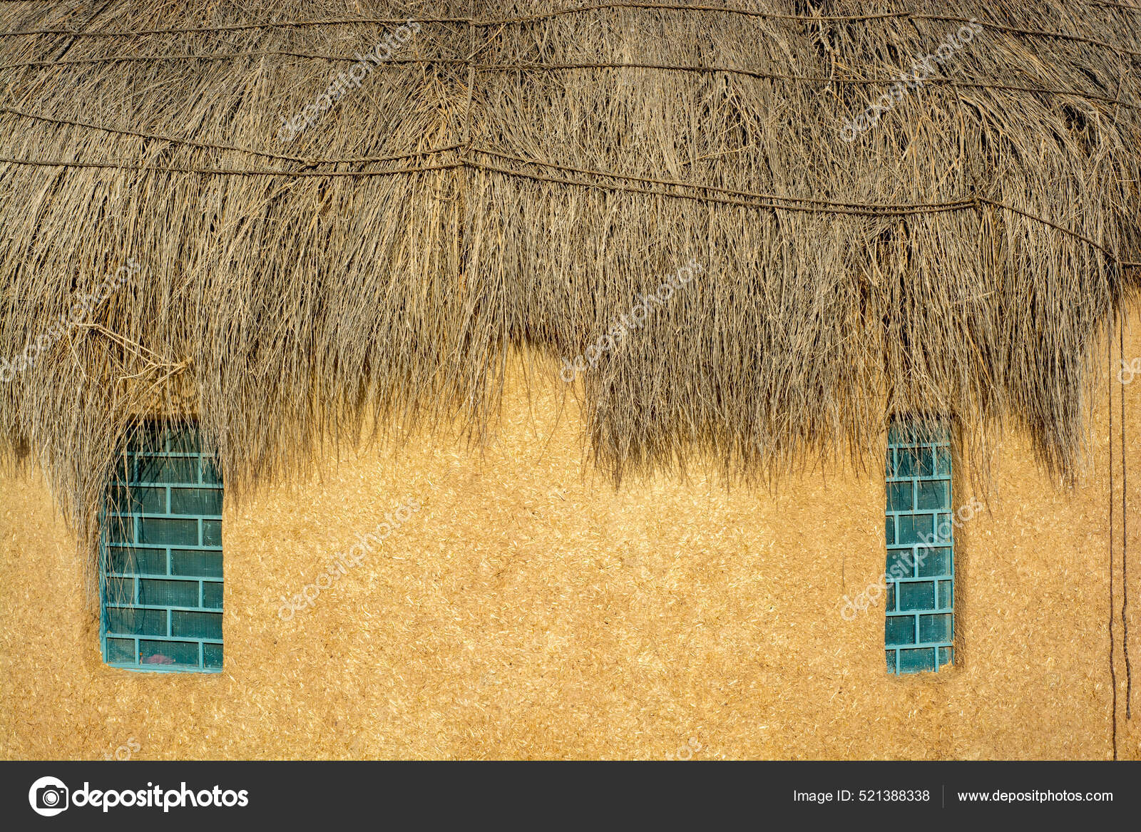 Windows Mud Hut House Thar Desert — Stock Photo © ndwarraich.gmail.com ...