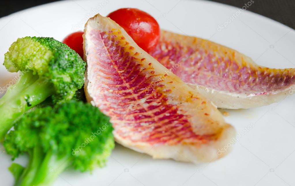 Fish dish Stock Photo by ©rakratchada 13713411