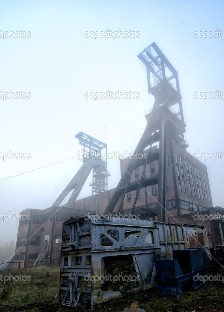 Head frame of mine shafts Stock Photo by ©njaj 16642893