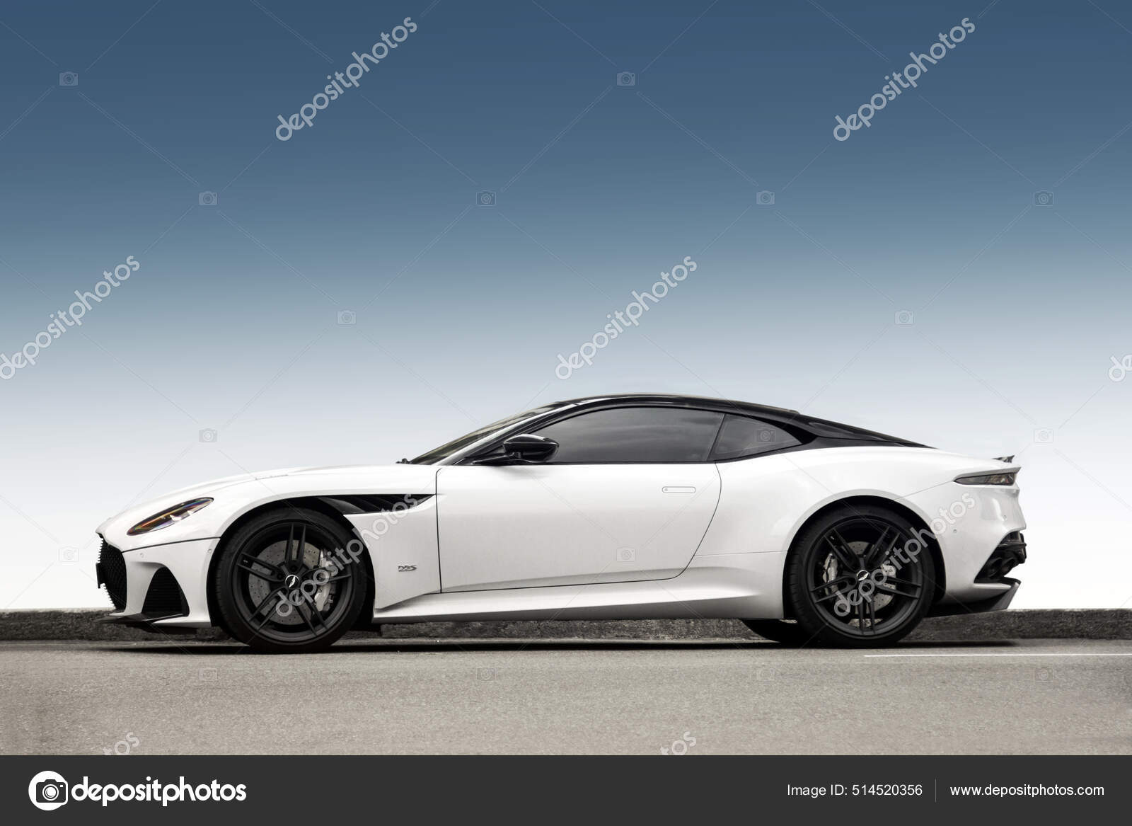 Aston Martin Dbs White