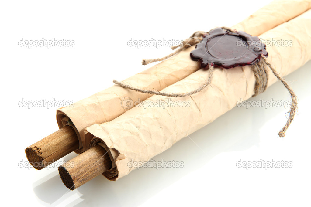 Alte Schriftrolle isoliert auf weiss — Stockfoto © belchonock #17847735