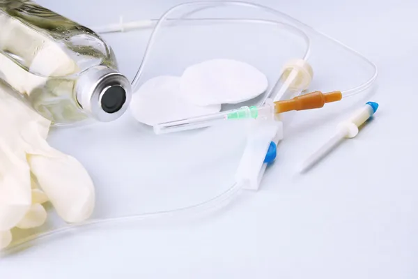 Set pour perfusion images libres de droit, photos de Set pour perfusion ...