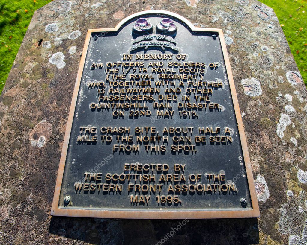 Gretna Green, Escocia - 15 de octubre de 2021: Una placa conmemorativa ...