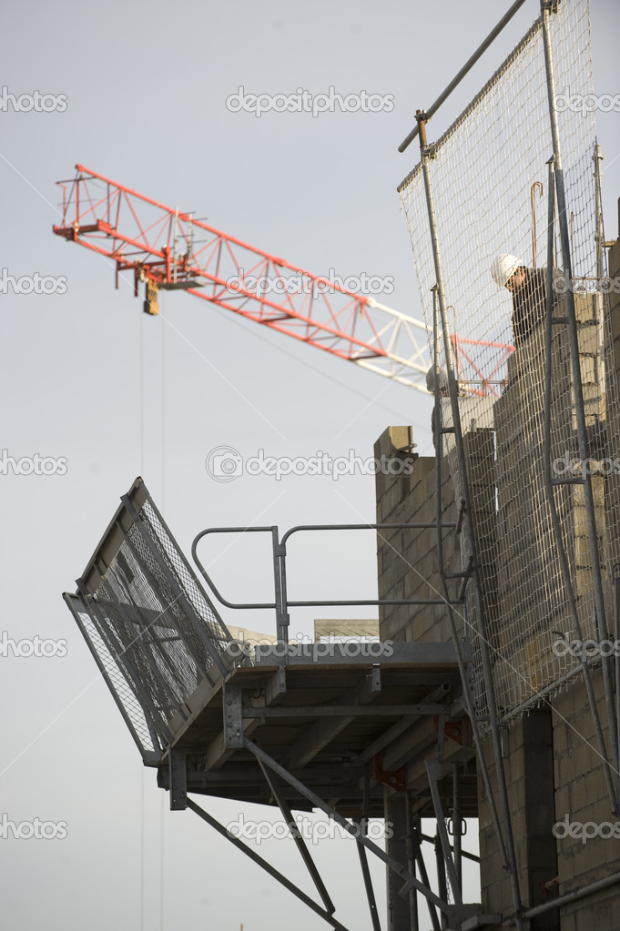 Scaffolding and crane Stock Photo by ©photography33 14951611