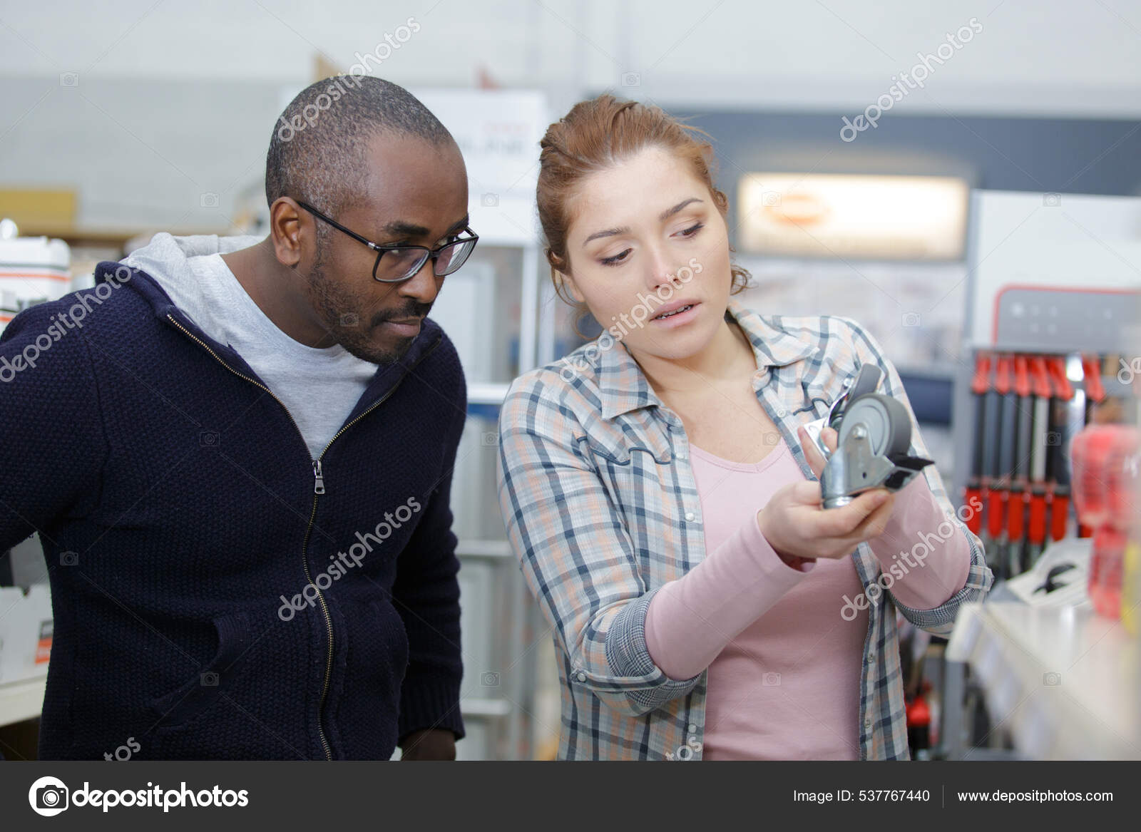 Store Assistants Electronics