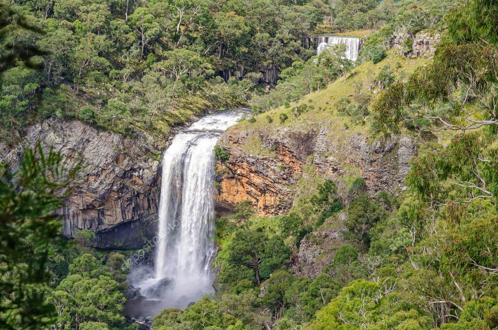 Ebor Falls is a spectacular double waterfall on the Guy Fawkes River ...