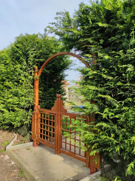 Open garden gate Stock Photos, Royalty Free Open garden gate Images ...