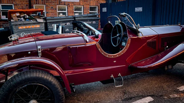 Fotos de Roadster da inglaterra, Imagens de Roadster da inglaterra sem ...