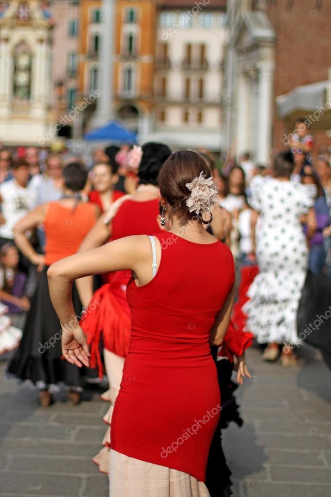 Flamenco dancer and Spanish dance with elegant period costumes Stock ...