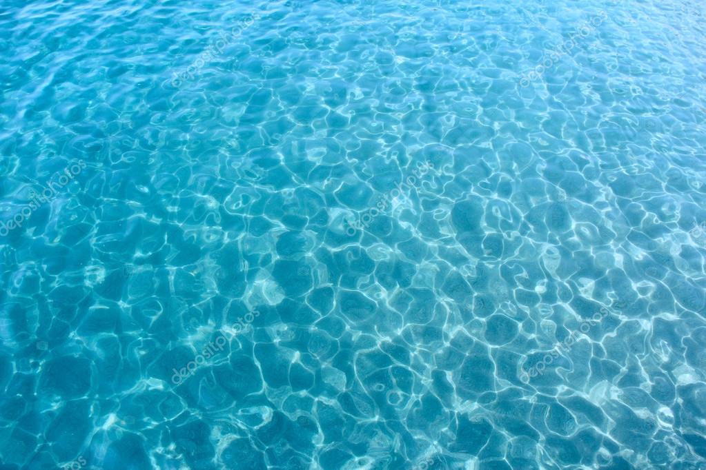 Eau de mer transparente — Photographie destillat © #22120577