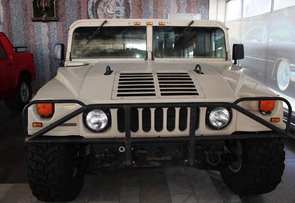 Imágenes de Hummer h1 libres de derechos | Depositphotos