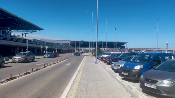 16 vídeos de Makedonia aeropuerto griego, metraje de Makedonia aeropuerto griego sin royalties ...