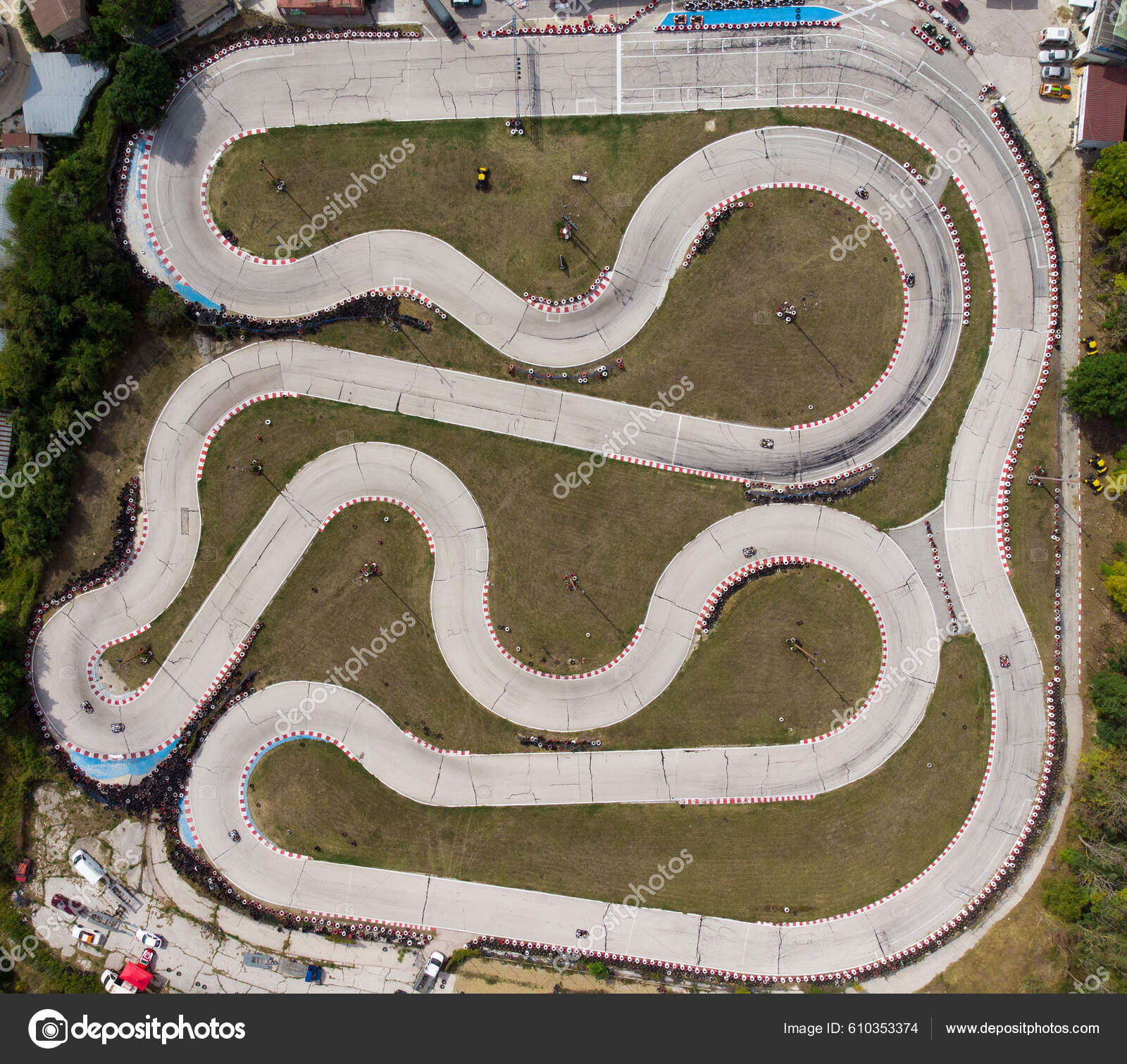 Aerial Top View Karting Track Race Several Racing Karts Compete — Stock ...