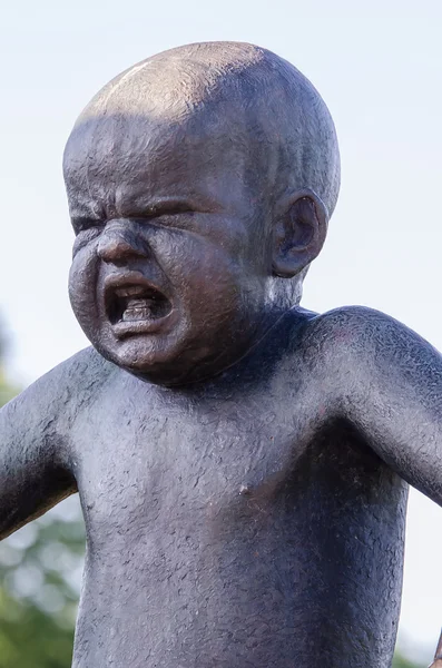 Sinnataggen statue | Angry Boy (Sinnataggen) sculpture at the Vigeland ...