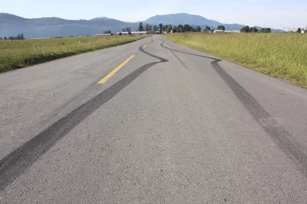 Tire marks Stock Photos, Royalty Free Tire marks Images | Depositphotos