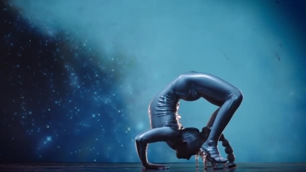 155 Contortionist Videos, Royalty-free Stock Contortionist Footage ...