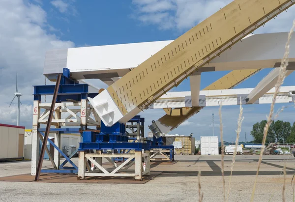 Conveyor biofuels Stock Photos, Royalty Free Conveyor biofuels Images ...